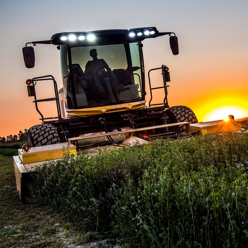 SEGADORA AUTOPROPULSADA « Hijos de Luis Zuqueli